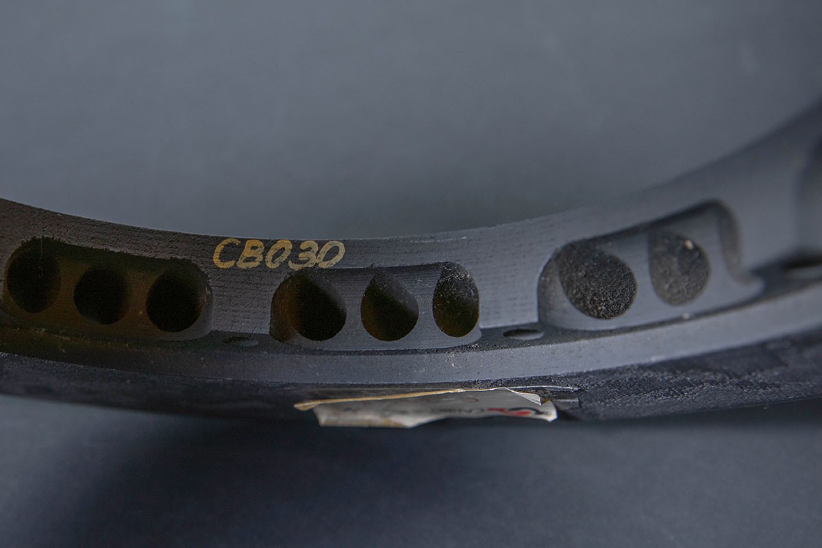 McLaren F1 GTR Carbon Brake rotor | BINGO Co.,Ltd.